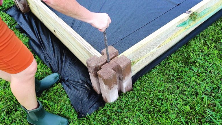 How to Build a Raised Garden Bed in 5 Minutes | Cosmopolitan Cornbread