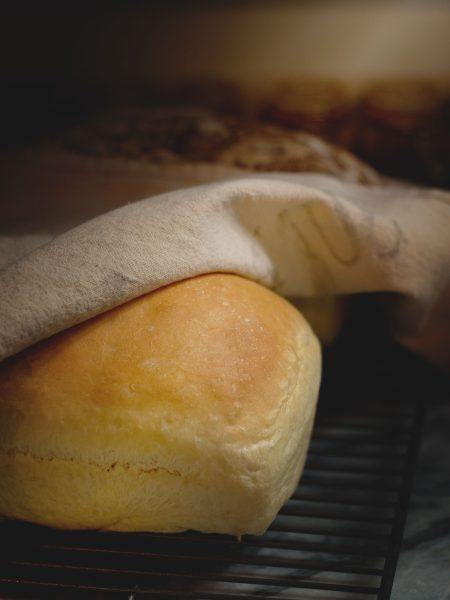 How to Make Basic White Bread | Bread Baking for Beginners (with Recipe ...