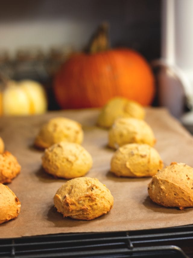 Old-Fashioned Pumpkin Cookies & Cookie Baking Tips! (with Recipe Video) | Cosmopolitan Cornbread