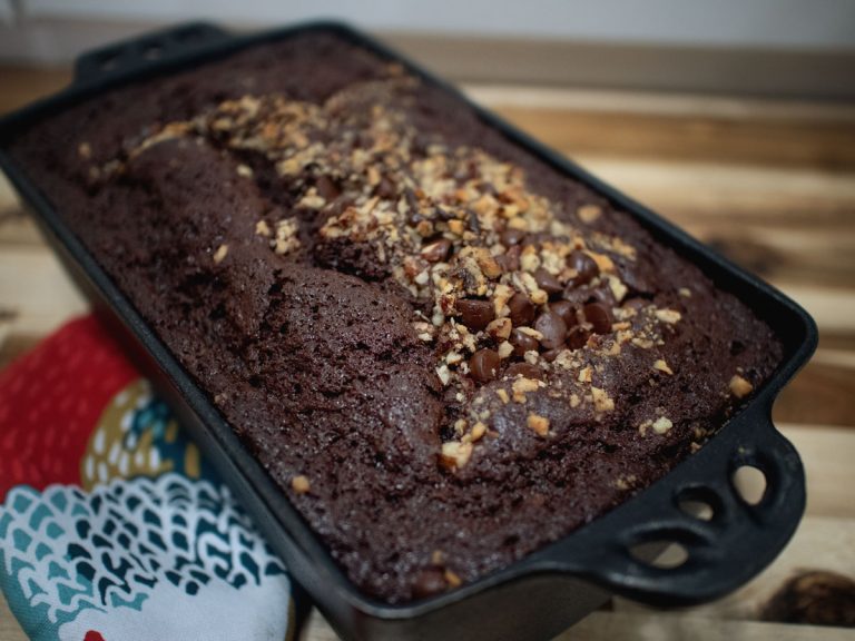 Chocolate Pecan Bread | Cosmopolitan Cornbread